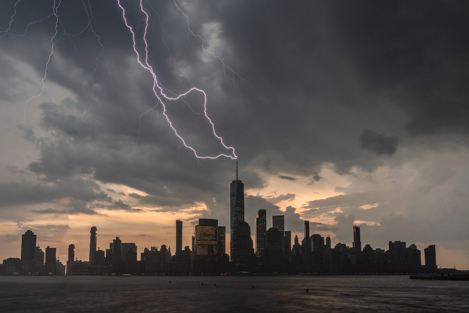 Chasing Storms and Lightning Strikes with SIGMA Lenses | SIGMA Blog