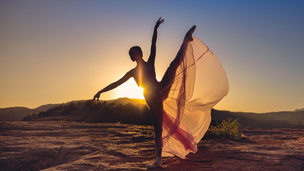 En Pointe in Arizona: Desert Dance Photography with SIGMA 28mm & 40mm ...