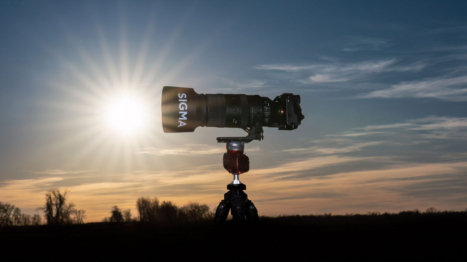 Tips for Photographing a Solar Eclipse with SIGMA Telephoto Lenses ...