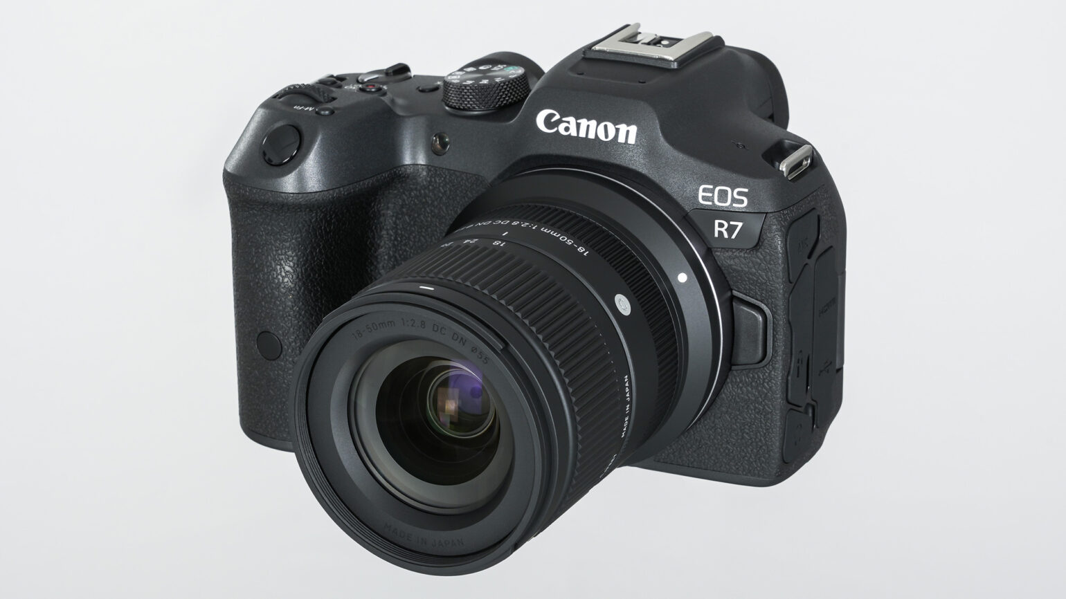 First Look: SIGMA 18-50mm F2.8 DC DN Contemporary Lens for Canon RF ...