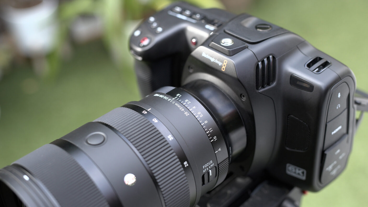 First Look: SIGMA 28-45mm F1.8 DG DN | Art Zoom Lens | SIGMA Blog